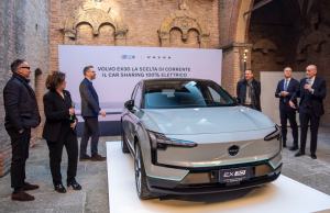 Corrente: presentate a Bologna le nuove auto del servizio di sharing ...